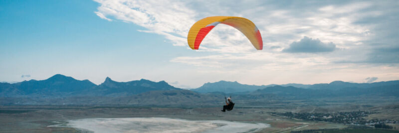Static Line Skydiving: Is It Really Safe? | DZONE® Skydiving